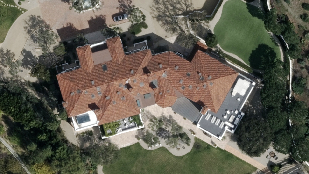 Aerial vs. Satellite Imagery: What's the Difference, and Why It Matters ...